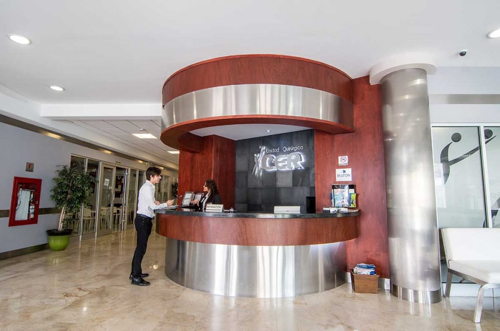 CER Hospital - Plastic Surgery in Mexico - Dr. Luis Suarez MD